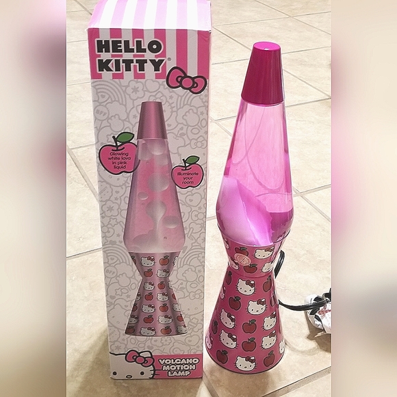 Sanrio | Accents | Hello Kitty Volcano Motion Lamp | Poshmark
